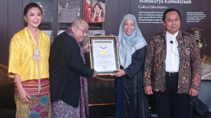 Punya HKI Terbanyak di Bidang Stem Cell, Dokter Purwati Dianugerahi ...