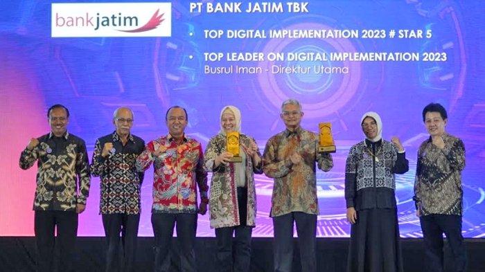 Konsisten Lakukan Transformasi Digital, Bank Jatim Raih 2 Penghargaan di TOP Digital Awards 2023 ...