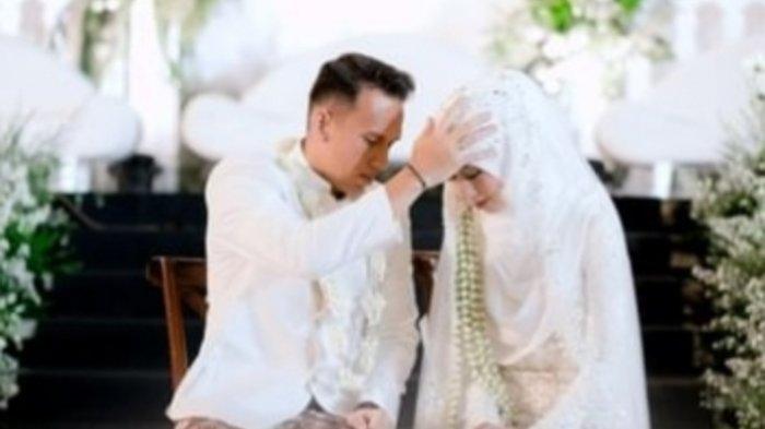 Berita doa memegang ubun-ubun istri Terbaru Hari Ini - Surya.co.id