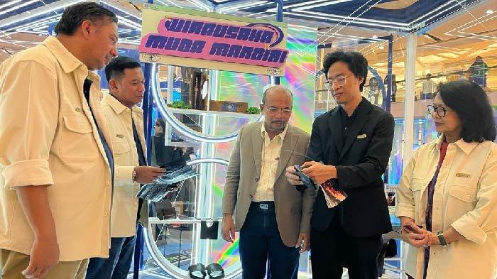 Finalis WMM 2023 Tampilkan Karya dan Kreasinya di Atrium Tunjungan ...