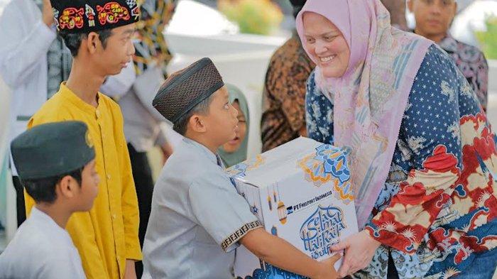 Rayakan HUT ke-57, PT Freeport Indonesia Berbagi Berkat kepada Ribuan ...