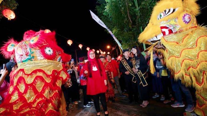 Digelar Tiga Hari, Festival Pecinan Banyuwangi Angkat Kuliner dan Kesenian Khas Tionghoa - Surya ...