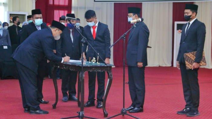 Karena Kebutuhan, Gus Ipul Mutasi 12 Eselon II Pemkot Pasuruan, Ini Pesan yang Disampaikan ...