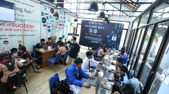 Wadahi Anak Muda yang Berpotensi di Cyber Security, Banyuwangi Gelar ...