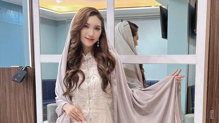 Icha Christy, Penyanyi Muda yang Tampil Menghibur dan Digemari Banyak ...