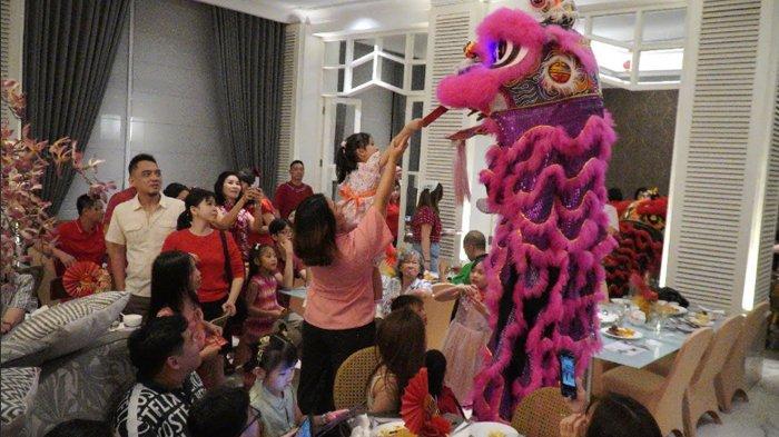 Perayaan Imlek 2025, Restoran di Jawa Timur Diserbu untuk Kumpul dan Makan Bersama Keluarga ...