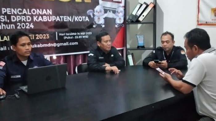 Hari ke-4 Pendaftaran Bacaleg Pemilu 2024, Pengurus Parpol Mulai Konsultasi ke KPU Kabupaten ...