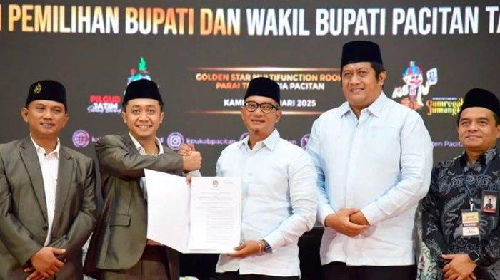 Tak Ada Sengketa, KPU Tetapkan Mas Aji-Gagarin sebagai Bupati dan Wabup ... Tak Ada Sengketa, KPU Tetapkan Mas Aji-Gagarin sebagai Bupati dan Wabup ...