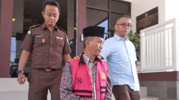 Kejari Kabupaten Pasuruan Tahan Kades Keboncandi, Diduga Terlibat Korupsi Anggaran SILPA 2019 ...