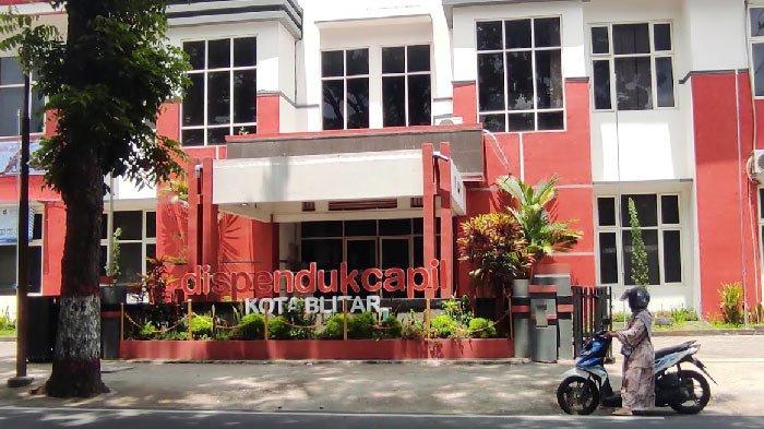 Dispendukcapil Kota Blitar Buka Layanan Malam Hari, Untuk Percepatan ...