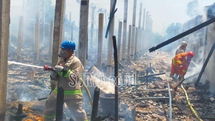 Kandang Ayam Warga Kanigoro Blitar Ludes Terbakar, Kerugian Capai Rp 250 Juta - Surya.co.id