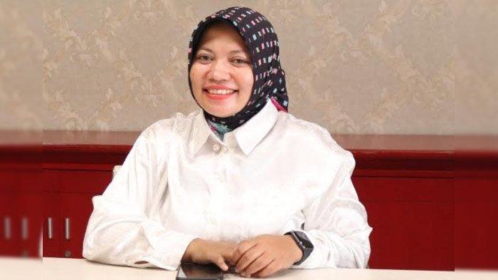 Ketua Komisi D Surabaya Khusnul Khotimah: Beasiswa Pemuda Tangguh ...
