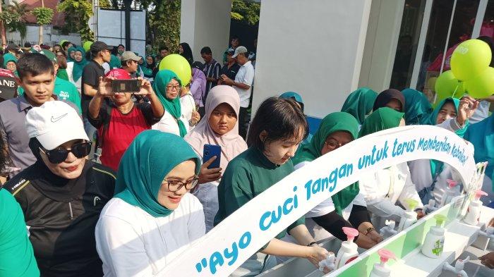 Hari Cuci Tangan Sedunia, Rini Indriani dan Biore Guard Pesan Kebiasaan ...