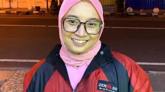 Kisah Lutfy Azizah Pencetus Zendo Ojek Online Pertama di Tulungagung, Dulu Promosi Pakai BBM ...