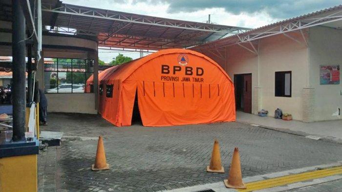 RSUD dr Mohammad Zyn Sampang Overload, Pasien Terpaksa Dirawat di Tenda Darurat di Halaman ...
