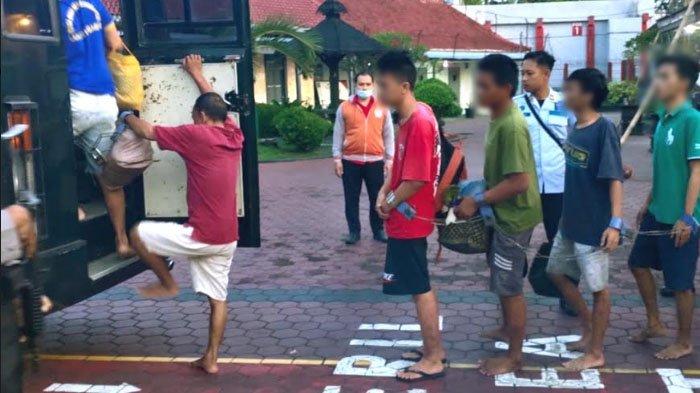 Kurangi Kepadatan Hunian, 14 Warga Binaan Lapas Tulungagung Dipindah ke ...