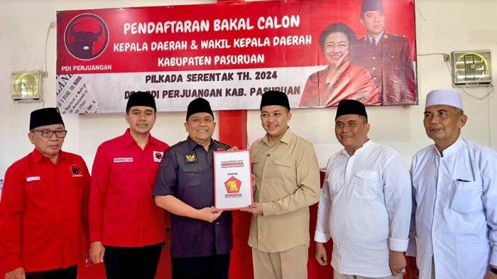 Ketua Gerindra Mas Rusdi Jadi yang Pertama Daftar Bacabup Pilkada Pasuruan 2024 di Penjaringan ...