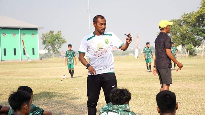 Mat Halil Beber Evaluasi Persebaya Junior Usai Lawan Persis Solo Jelang ...