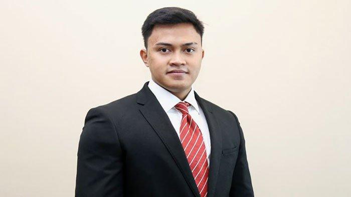Mirip Muh Rizqi Iskandar, Ini Sosok Alif Anggota DPRD DKI Termuda, Kampanye Sambil Ngerjain ...