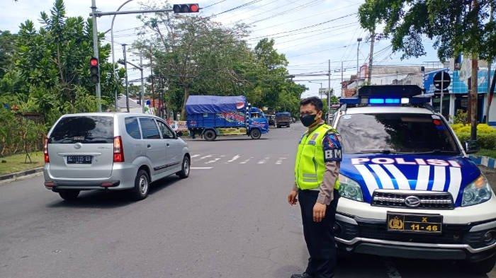 Kapolri Tegas Larang Tilang Manual, Polres Kediri Siapkan Mobil Incar ...