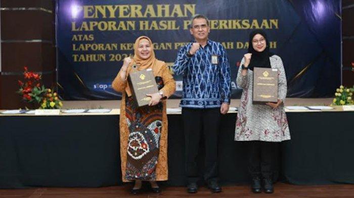 Laporan Keuangan Banyuwangi 2024 Kembali Raih Opini WTP BPK, Bupati Ipuk: 13 Tahun Berturut ...