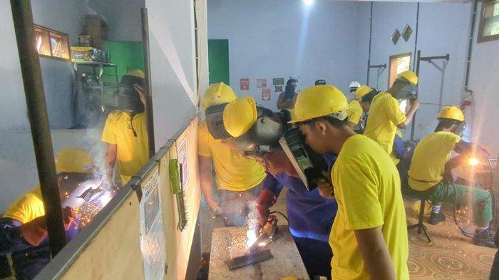 Angka Pengangguran Terbuka di 2024 Capai 19 Ribu Orang, Pemkab Madiun Gencarkan Pelatihan Kerja ...