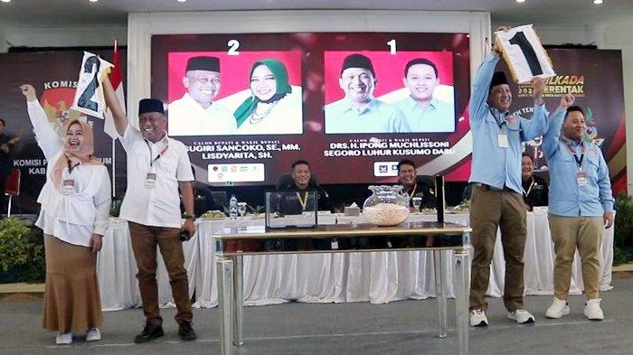 Amankan Rekapitulasi Tingkat Kabupaten Pilkada Ponorogo 2024, Ratusan Pasukan Gabungan ...