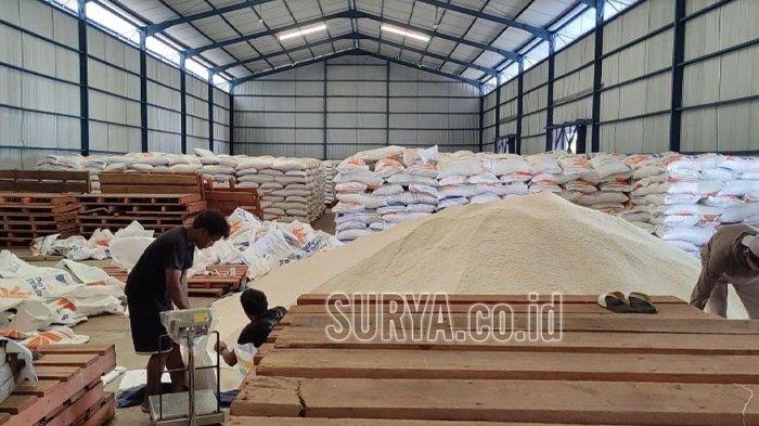Pemkab Pacitan Sidak ke Pasar dan Bulog, Pastikan Stok Beras Aman ...