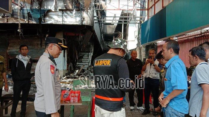 UPDATE Kebakaran Malang Plaza, Bidlabfor Polda Jatim Lakukan Olah TKP - Surya.co.id