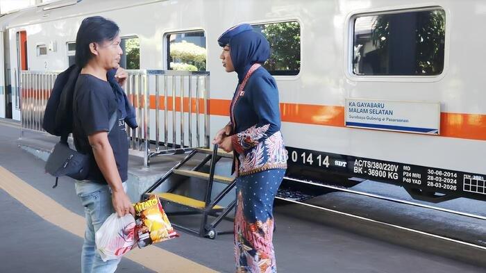 Meriahkan Hari Jadi Kota Surabaya, KAI Daop 8 Hadirkan Diskon Tiket Kereta Api - Surya.co.id