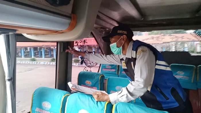 Persiapan Mudik Lebaran, Petugas Terminal Bayuangga Kota Probolinggo ...