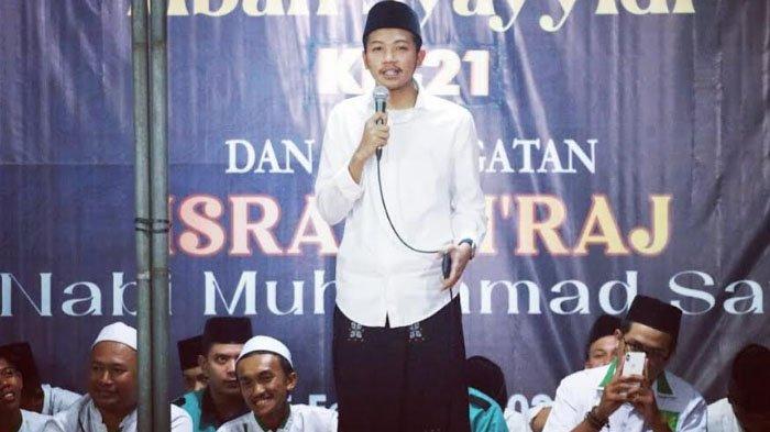 Sosok Rafie Wibisono, Anak Wakil Bupati Sidoarjo Subandi yang Maju ...