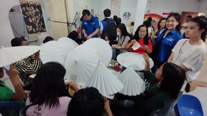 Berdayakan Perempuan Muda Lewat Girl Empowerment, Rotary Club of ...