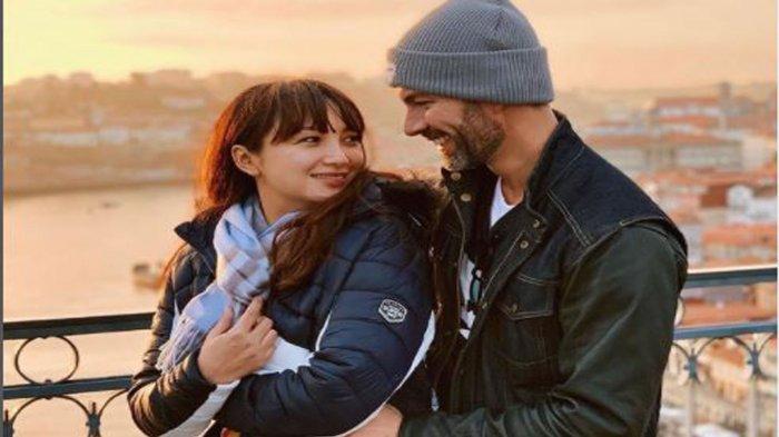 Sering Kepergok Mesra Bareng Tata Cahyani Janda Tommy Soeharto, Berikut ...