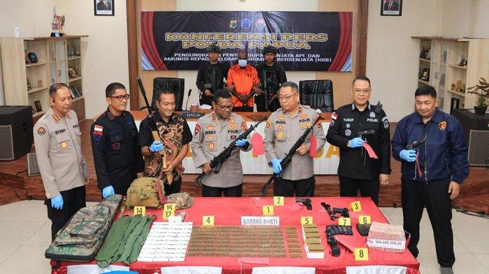 Siasat Licik Yuni Enumbi Pecatan TNI Selundupkan Senjata Pindad untuk ...