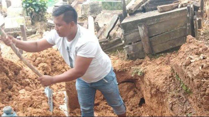 Sosok Bripka Joko Polisi Samarinda yang Kerja Jadi Penggali Kubur ...