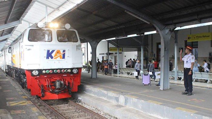 Dukung Jember Fashion Carnaval 2024, PT KAI Beri Diskon Tiket Kereta Api Tujuan Stasiun Jember ...