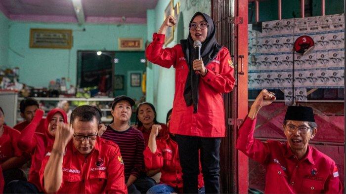 Tri Indah Ratna Sari Dirikan Posko Ganjar Presiden di Kampung Bantaran Sungai Wonokromo Surabaya ...