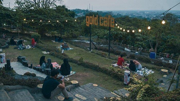 Gresik Punya Tempat Nongkrong sambil Menikmati Suasana dari Ketinggian ...