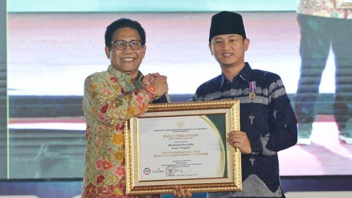 Transmigran Trenggalek Sukses di Tanah Rantau, Bupati Mas Ipin Raih Penghargaan Kemendes PDTT ...