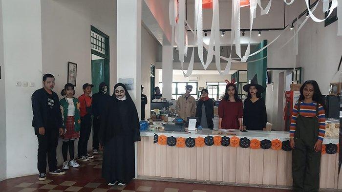 Perayaan Halloween di Surabaya, Viaduct by Gubeng Ciptakan Menu Food ...