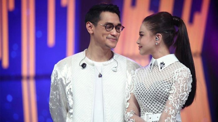 Biodata Afgan Syahreza yang Buat Heboh Usai Peluk Rossa di Indonesian ...