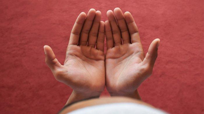 Bacaan Tahlil Lengkap Arab dan Latin, Disertai Doa Arwah - Surya.co.id
