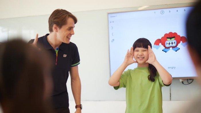 Bisnis Kerja Sama Lisensi EF Kids & Teens Dorong Pengembangan SDM Unggul Melalui Bidang ...