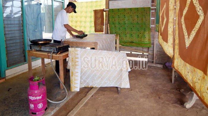 Ada Peran Si Tabung Pink di Balik Geliat Usaha Pembatik Osing ...