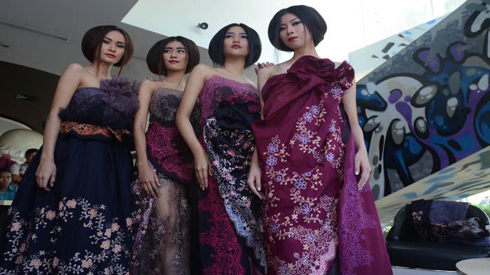 Terobosan Batik-Brokat Embran Nawawi - Surya.co.id