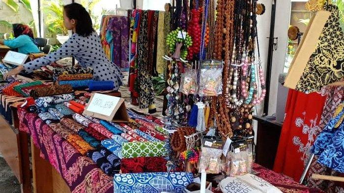 Ingin Populerkan Batik Lokal, Banyuwangi Gelar Bazar Batik Ramadan ...