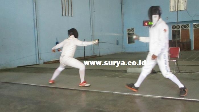 Dua Atlet Baru Anggar Ditargetkan Curi Medali di PON - Surya.co.id