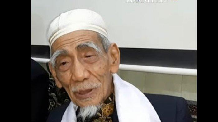 KH Maimoen Zubair atau Mbah Moen Meninggal Dunia di Mekkah Arab Saudi ...