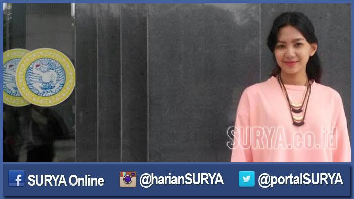 Dara Manis Ini Rajin Amati Tren Pesta, Ternyata Tujuannya - Surya.co.id